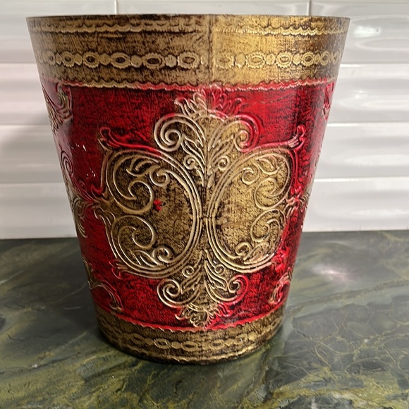 Vintage | Bath | Vintage Italian Florentine Gold And Red Garbage Can ...